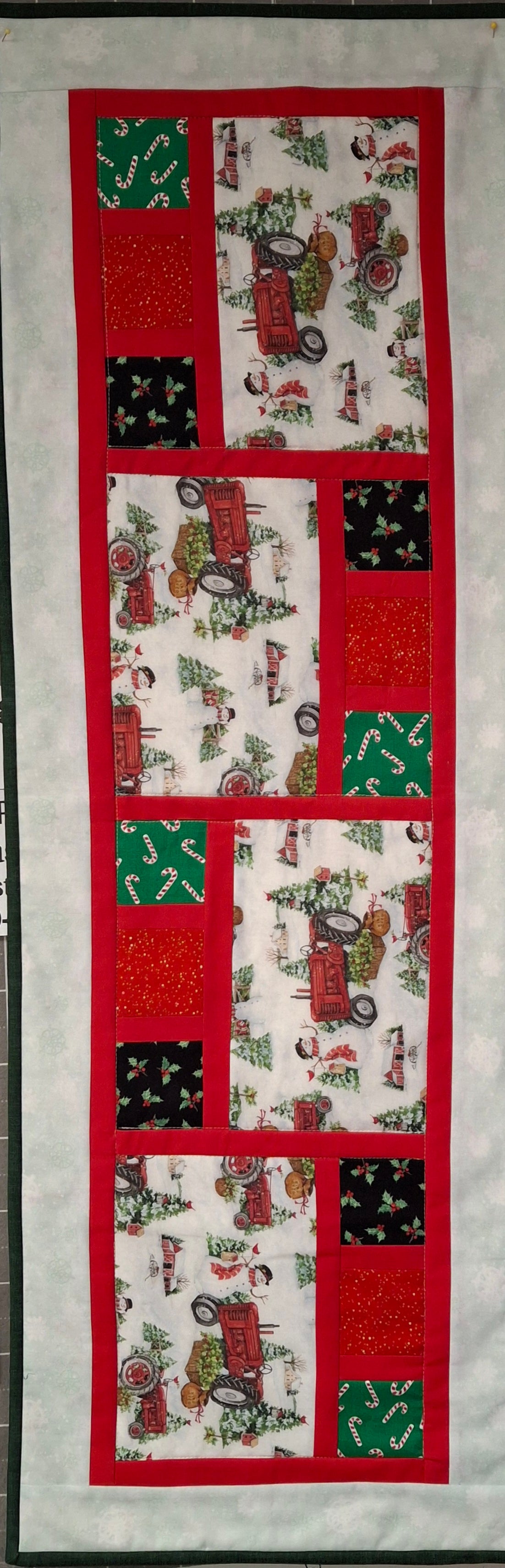 Winter Wonderland Table Runner Kit and Pattern – Paradise Quilting